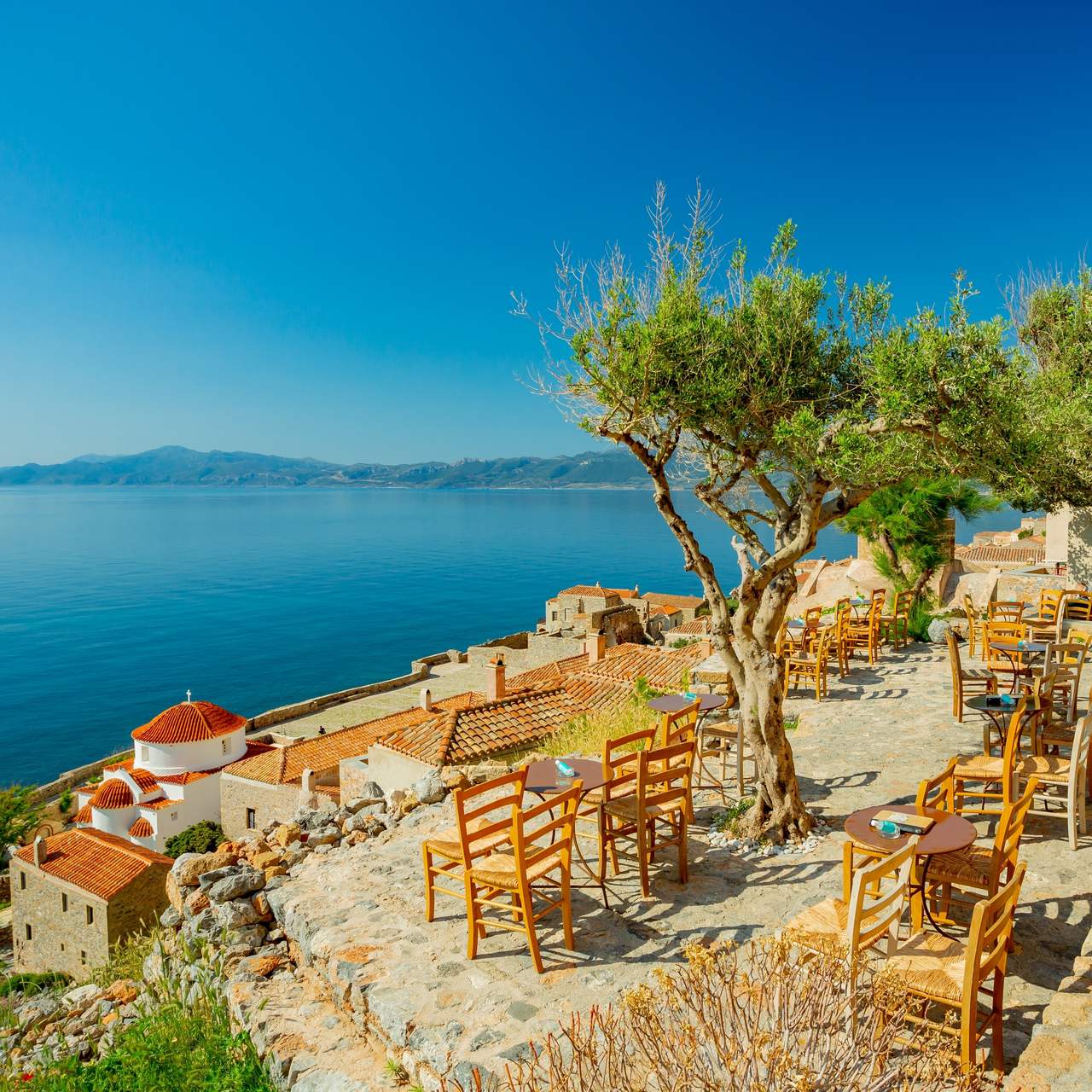 - Eκδρομές στην Ελλάδα Round Travel